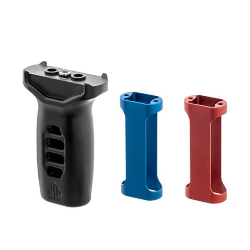 UTG Super Slim Vertical Foregrip | 4Shooters.com