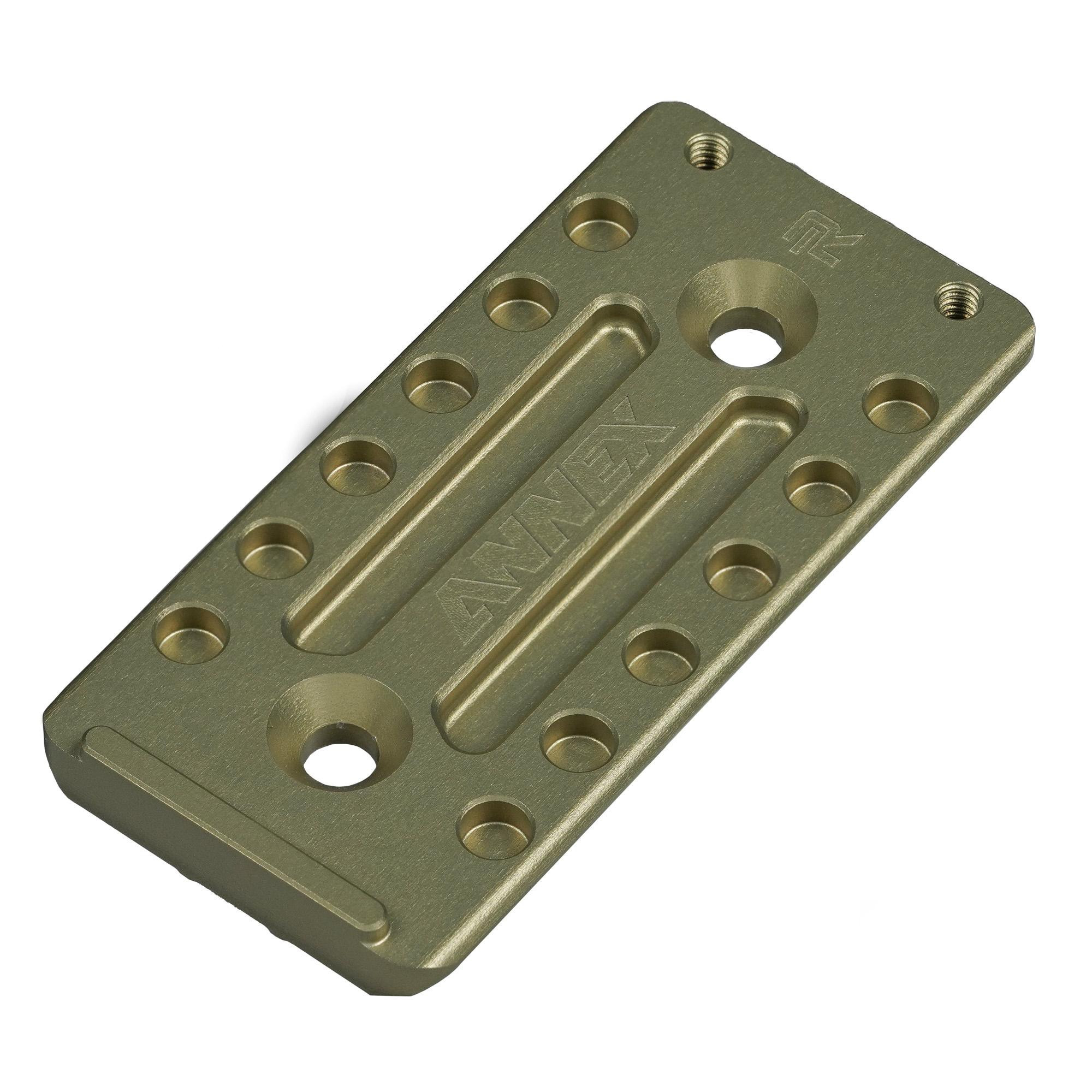 Q Arca Swiss Mount Converts Q-Sert Plate Gray | 4Shooters.com